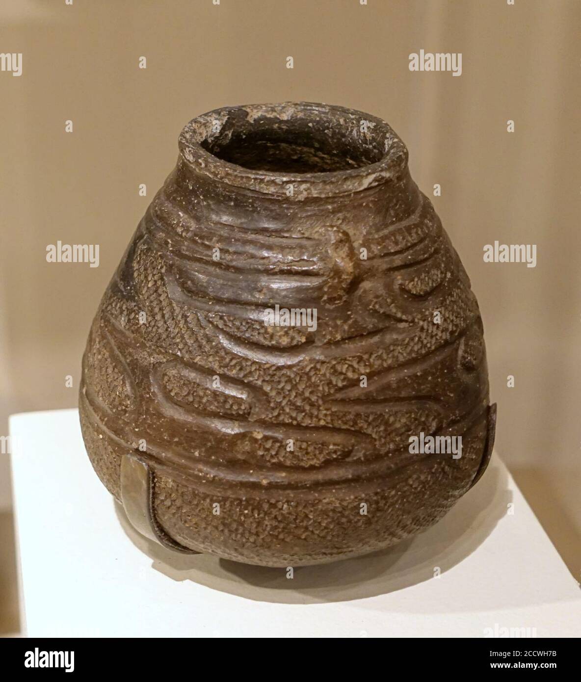 Jar with cord marks, Japan, Hokkaido, final Jomon period, c. 1000 BC ...