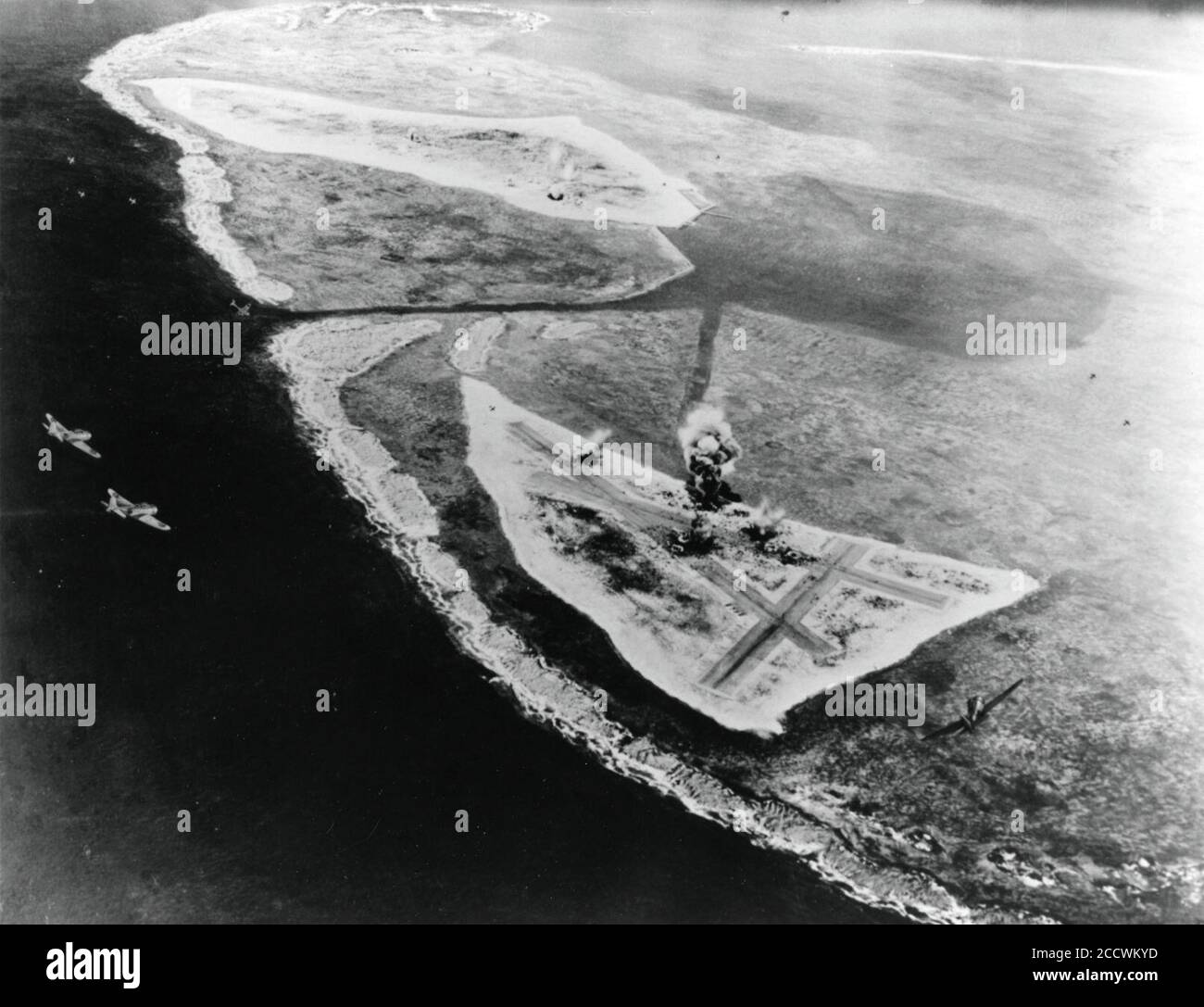 Japanese planes attack Midway on 4 June 1942 (diorama Stock Photo - Alamy