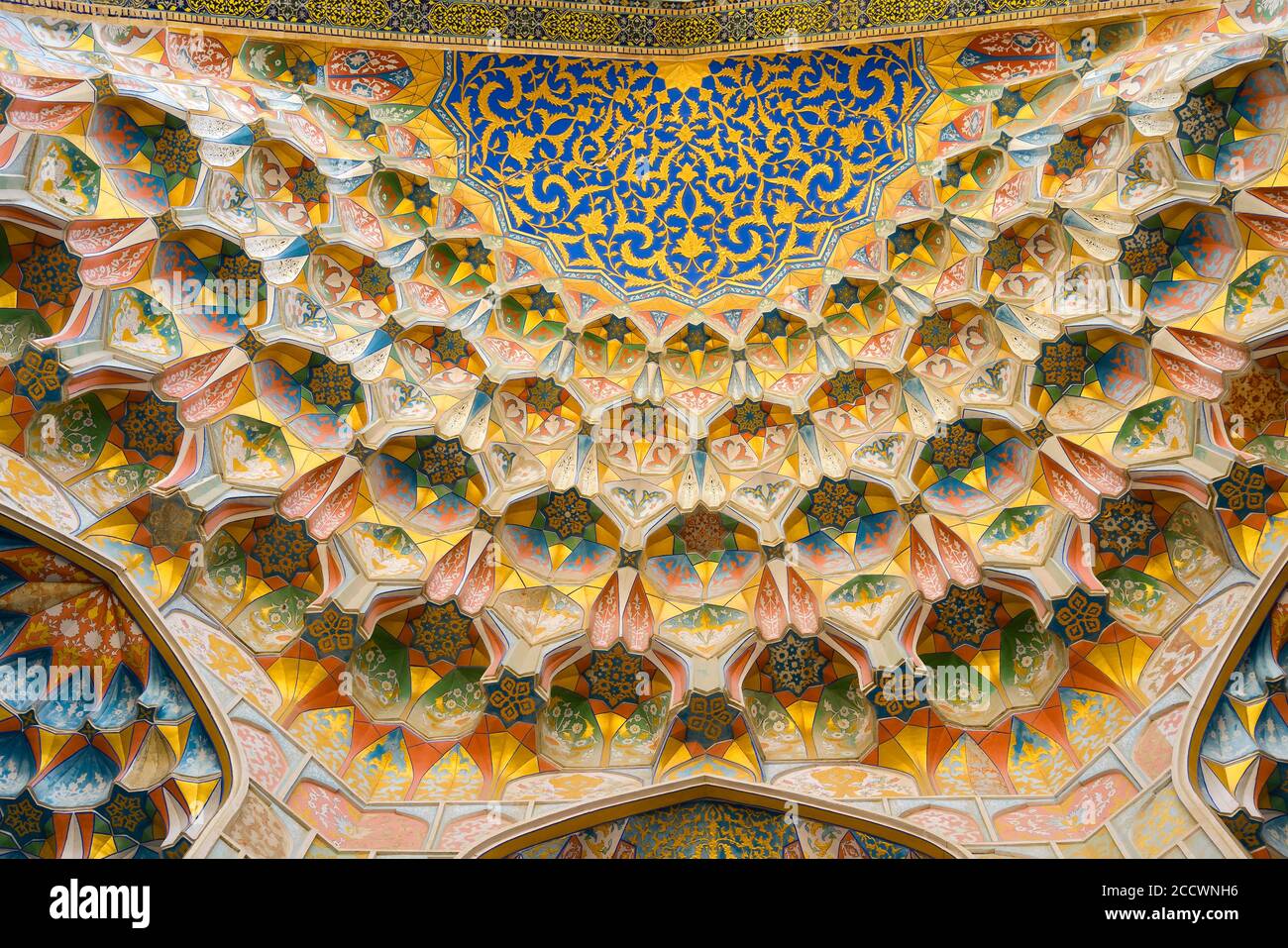 Muqarnas hi-res stock photography and images - Alamy