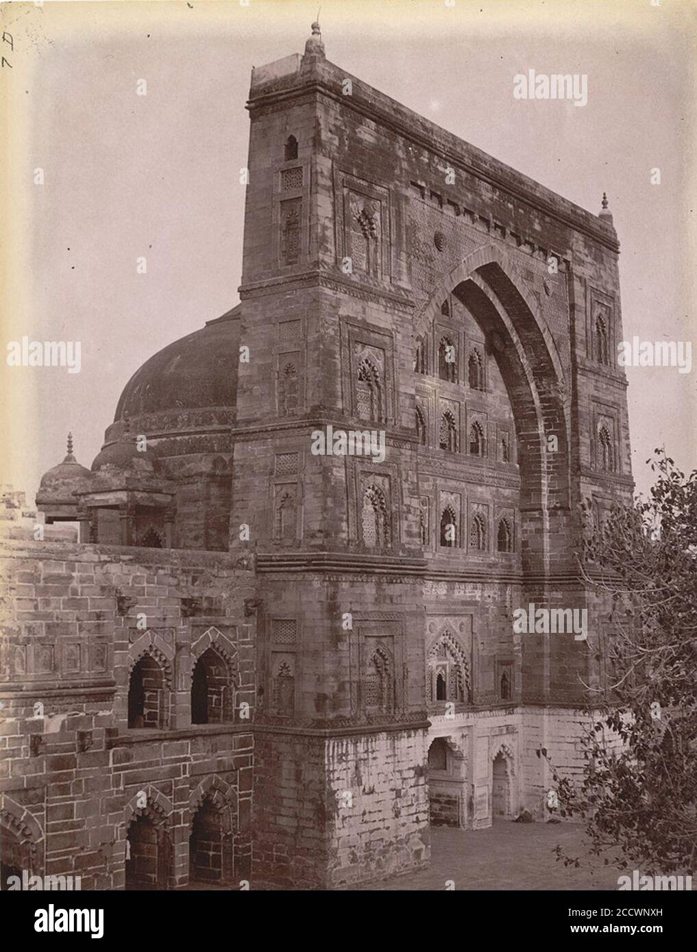 Jama masjid jaunpur hi-res stock photography and images - Alamy