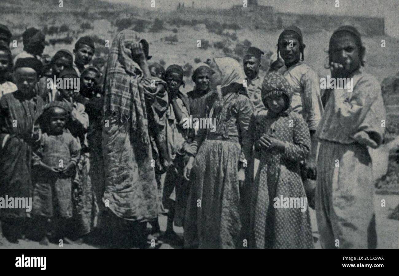 Jews in yemen hi-res stock photography and images - Alamy