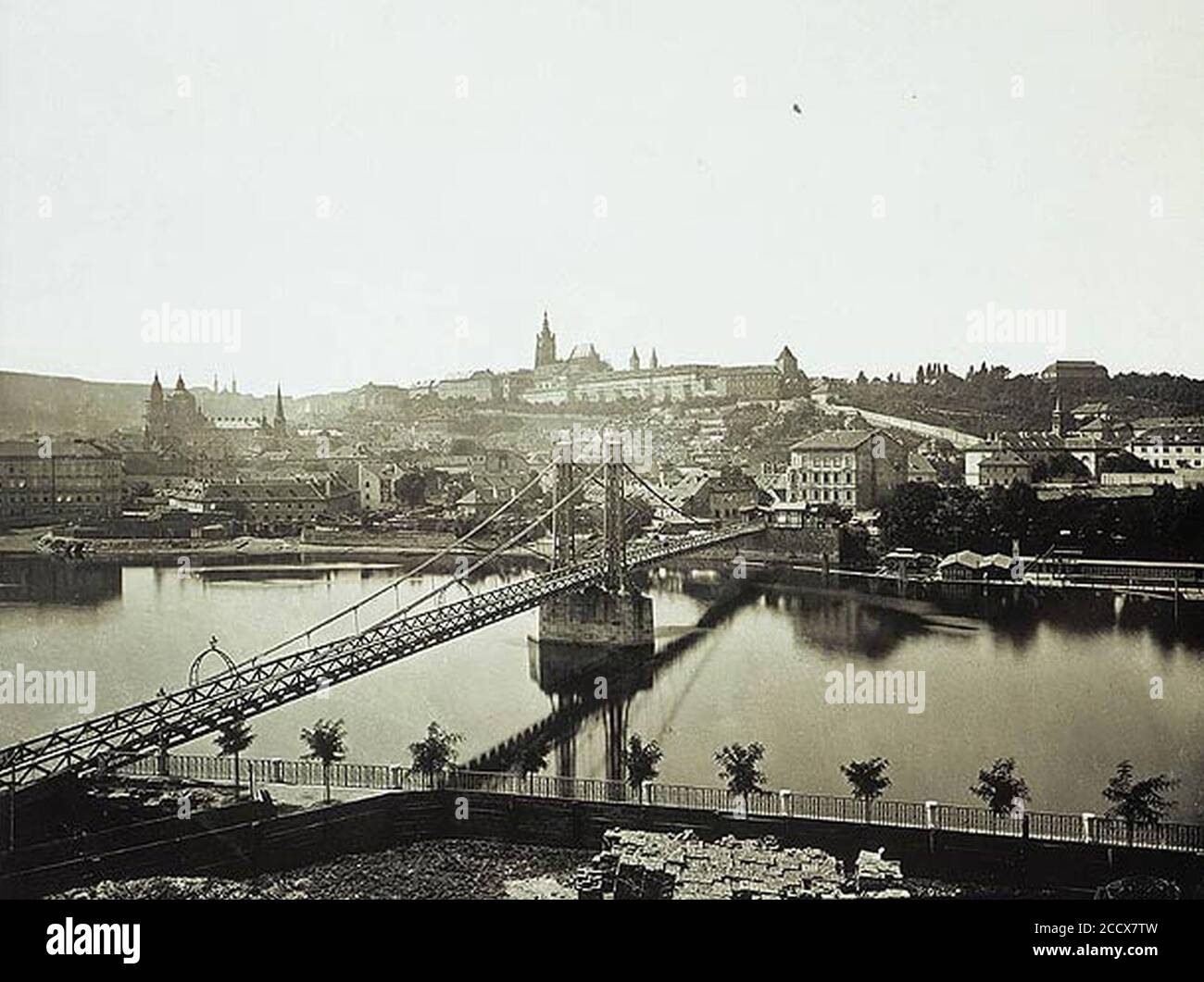 Prague castle archive hi-res stock photography and images - Alamy