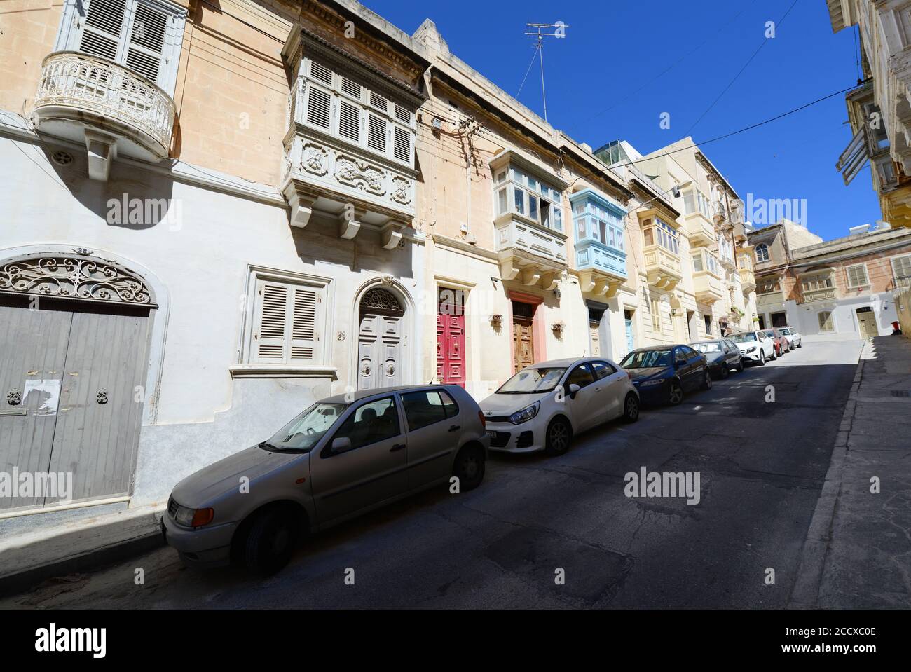 Beautiful old Maltese buildings in Sliema, Malta Stock Photo - Alamy