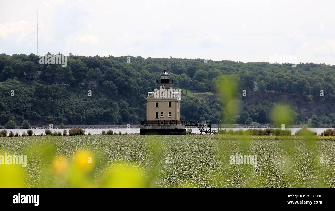 Rondout Lighthouse on the west side of the Hudson River, view south ...