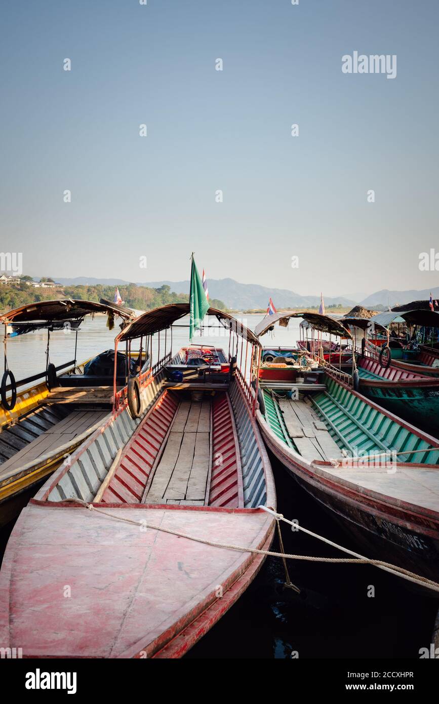 Longboats long boats longboat long boat hi-res stock photography and ...
