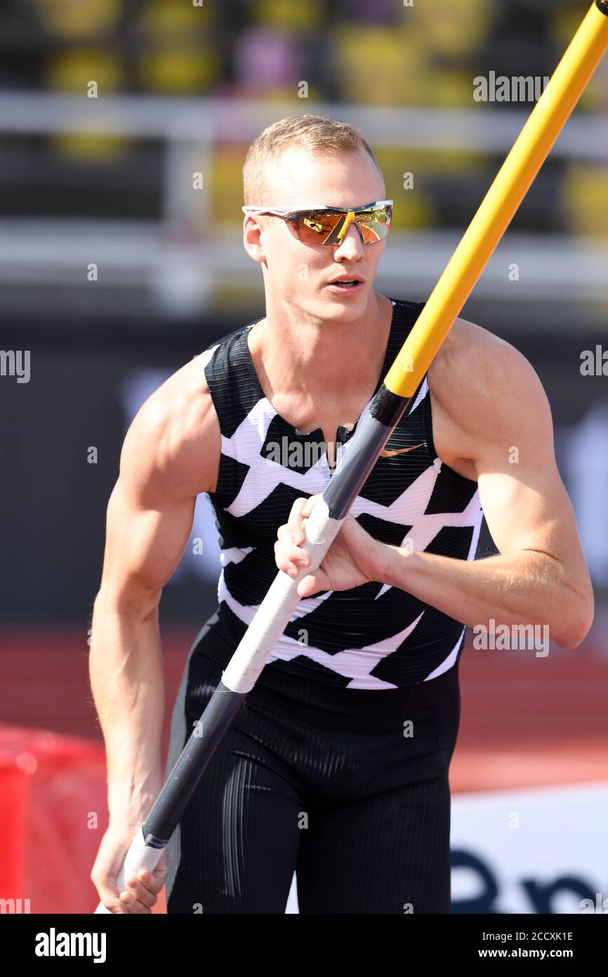 Sam Kendricks (USA) places third in the pole vault at 18-1¾ (5.53m ...