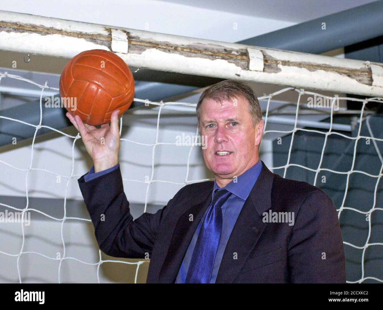Geoff hurst hi-res stock photography and images - Alamy