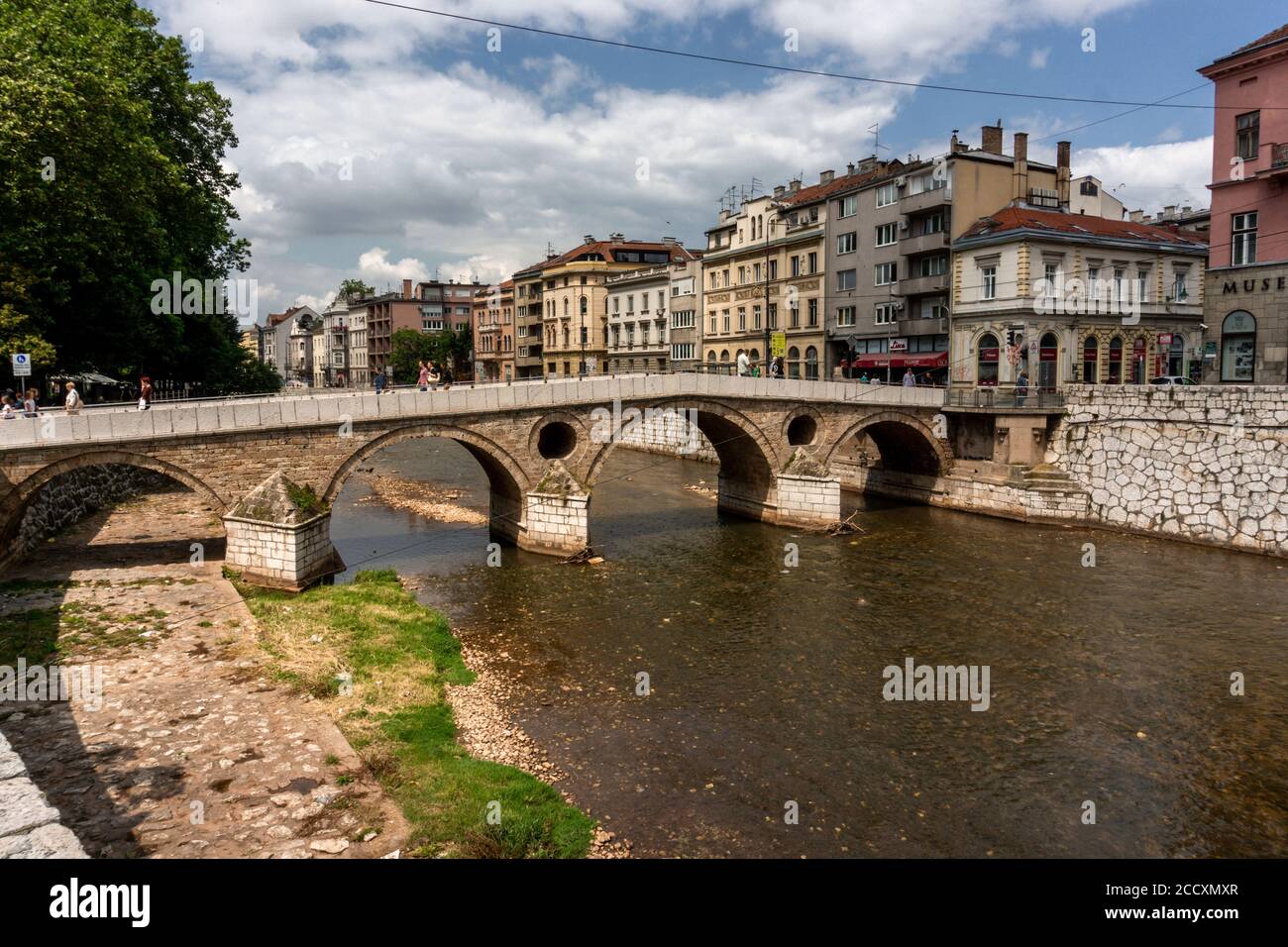 The river Miljacka cutting the beautiful city of Sarajevo, Bosnia Stock ...