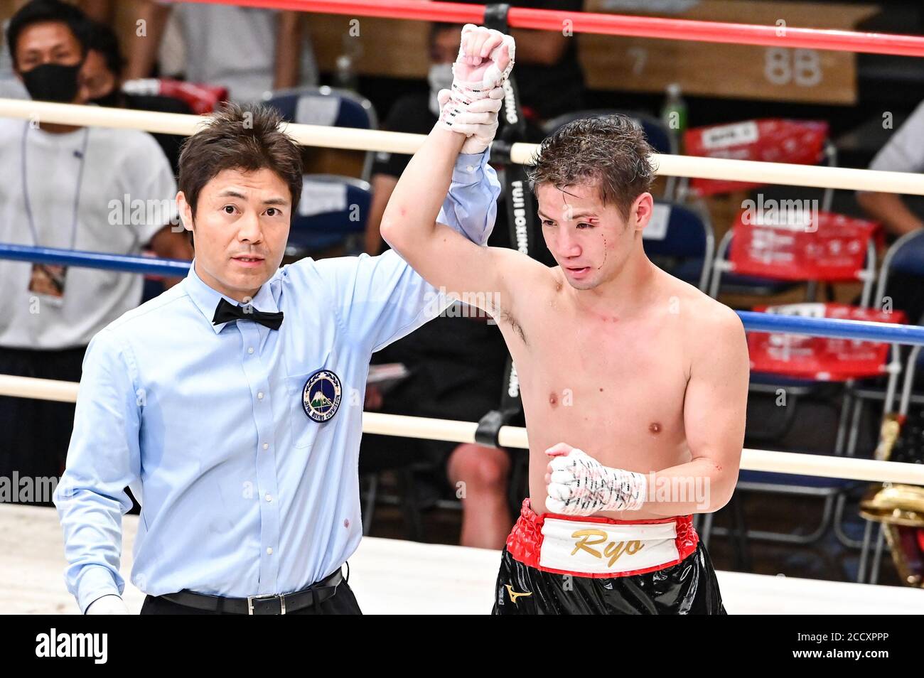 Tokyo, Japan. 24th Aug, 2020. Ryo Matsumoto Boxing : 8R featherweight ...