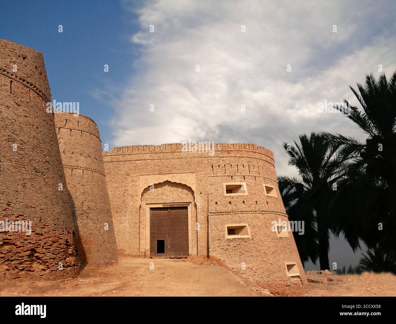 forts in desert of Pakistan Stock Photo - Alamy