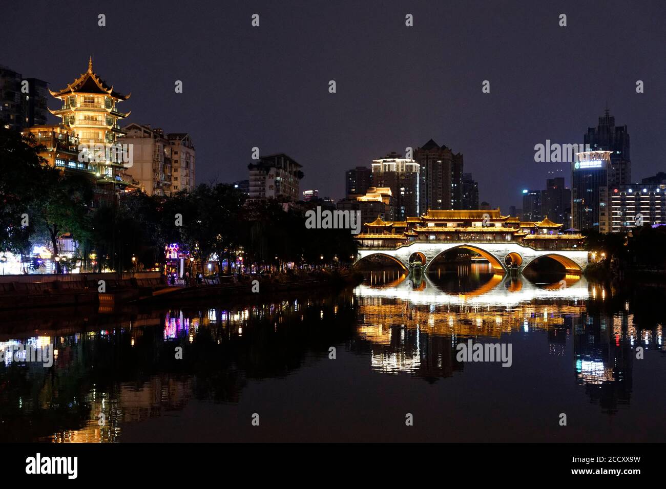 Chengdu night view hi-res stock photography and images - Alamy