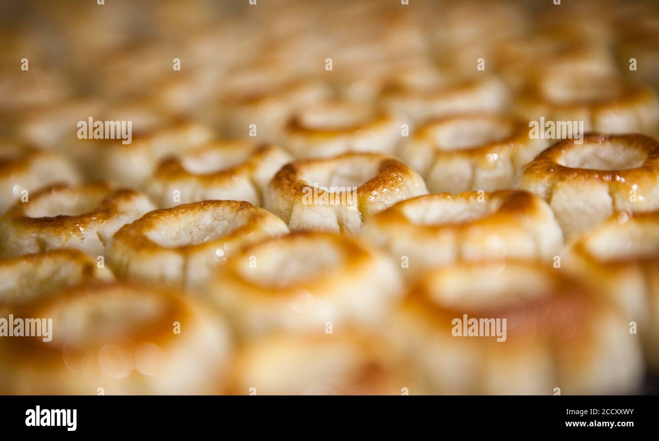 Marzipan hi-res stock photography and images - Alamy