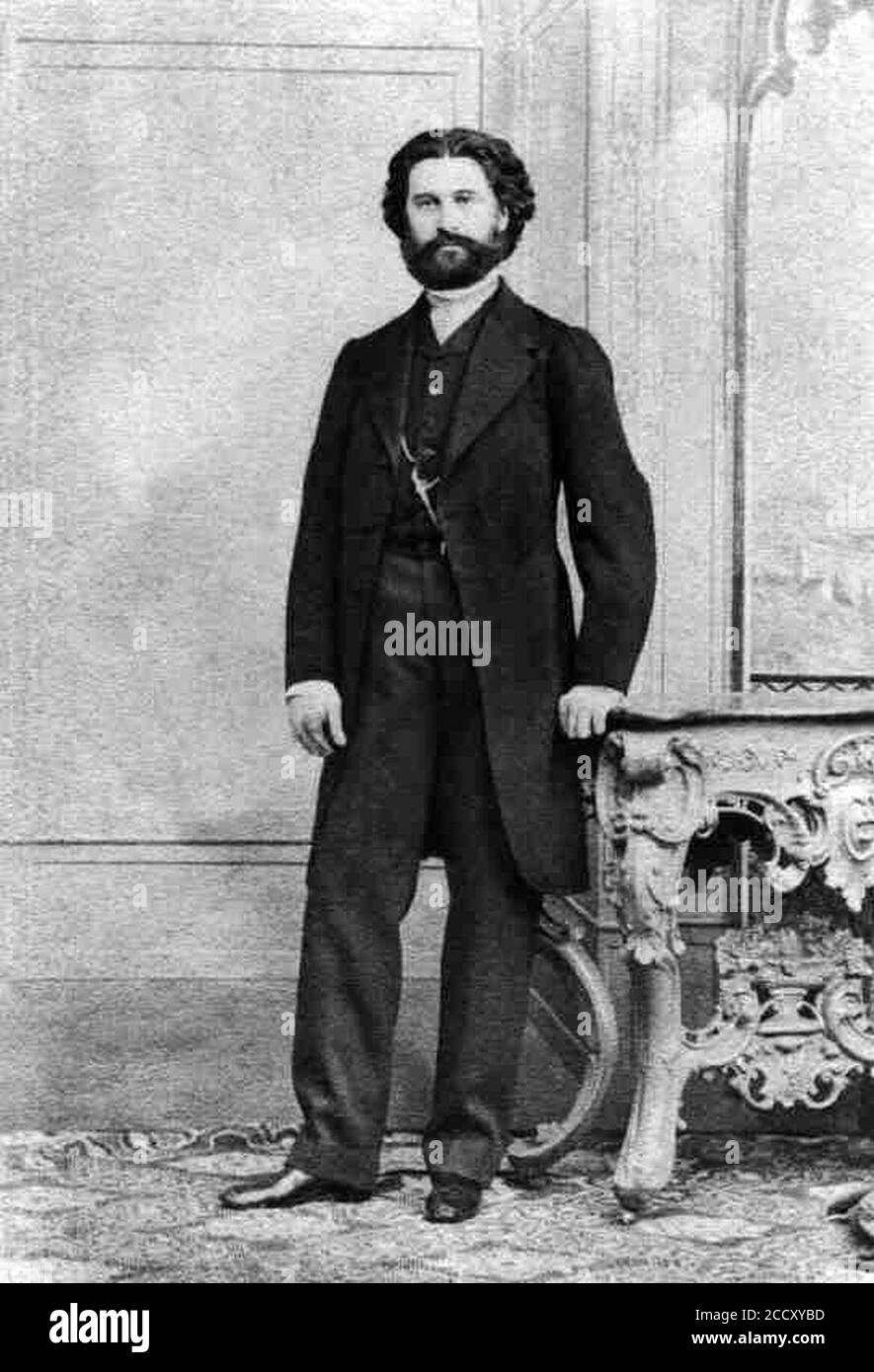 Johann Strauss II standing Stock Photo - Alamy