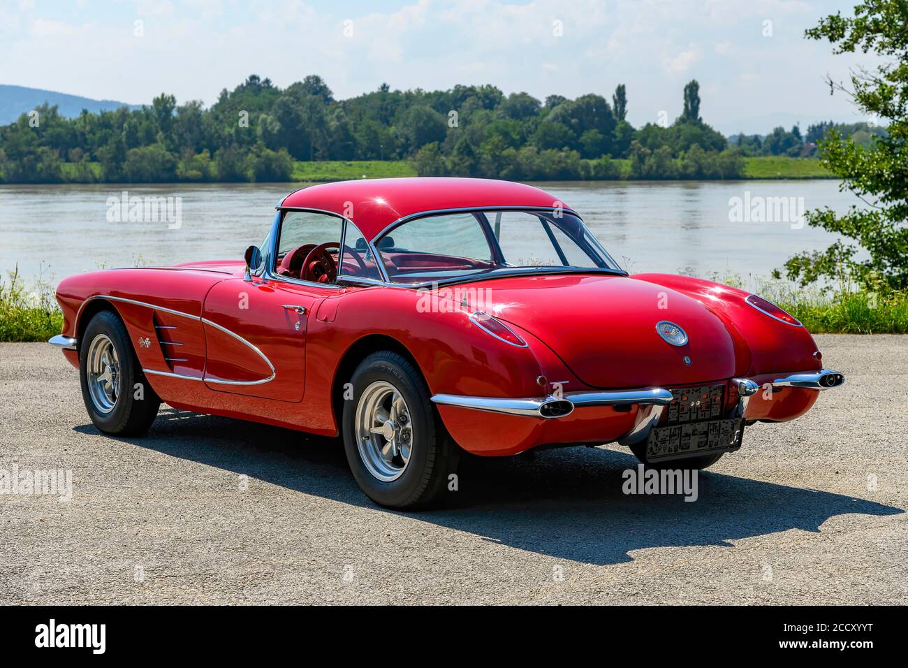 Oldtimer Chevrolet Corvette C1, built 1959, capacity 5700 ccm, V-8 ...