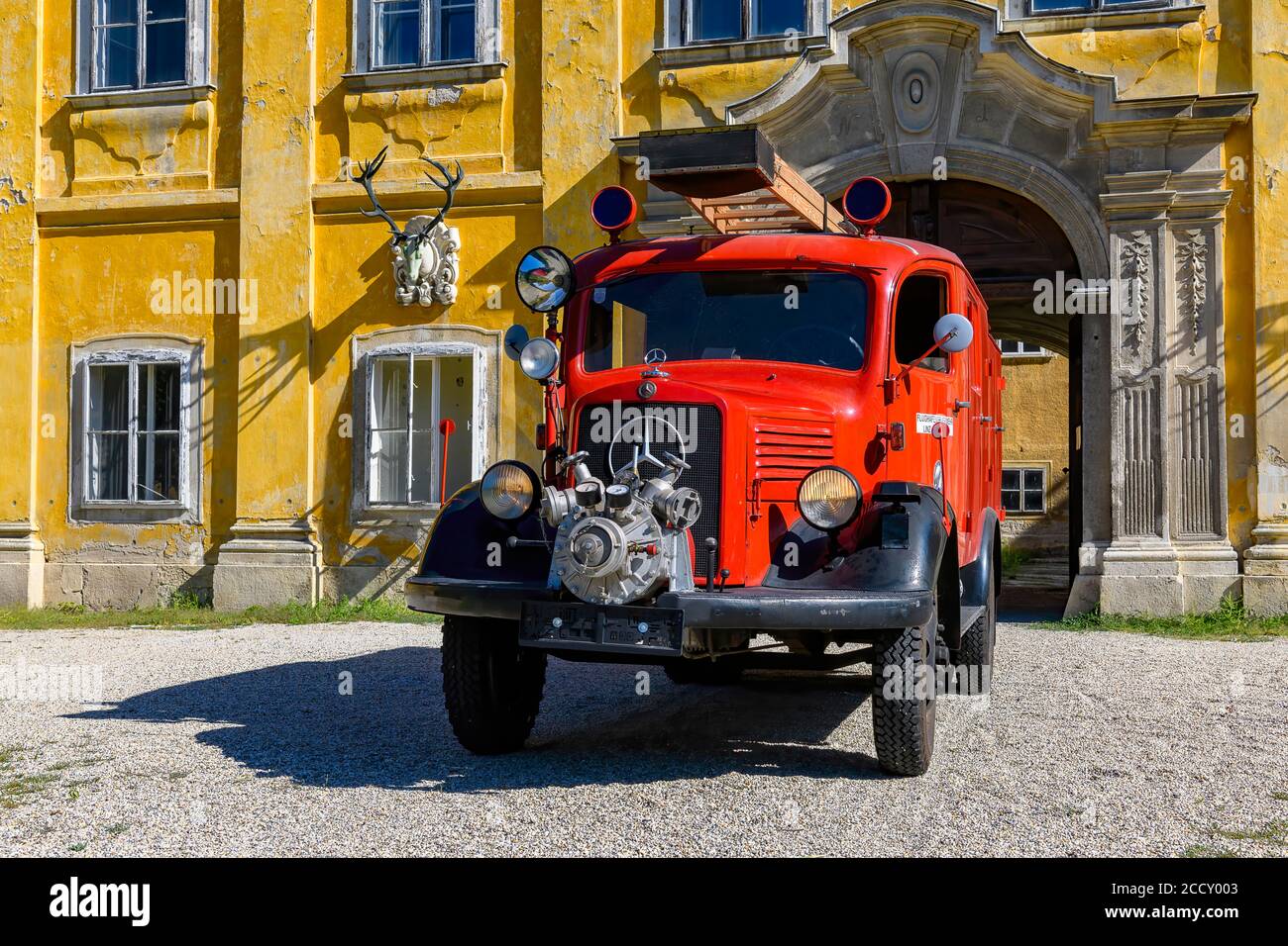 Oldtimer Mercedes Benz L1500S 1941, year of construction 1941, capacity ...