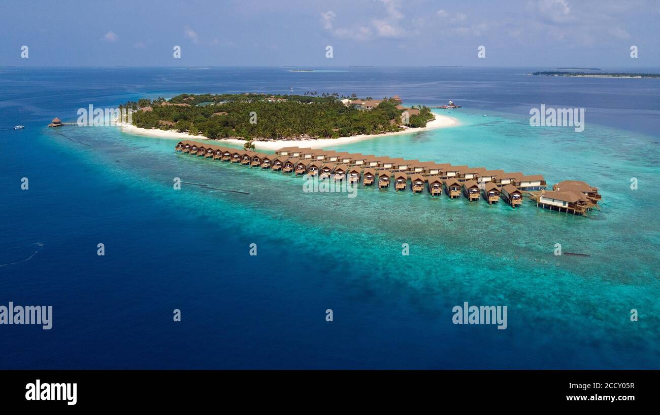 Aerial view beach in maldives hi-res stock photography and images - Alamy