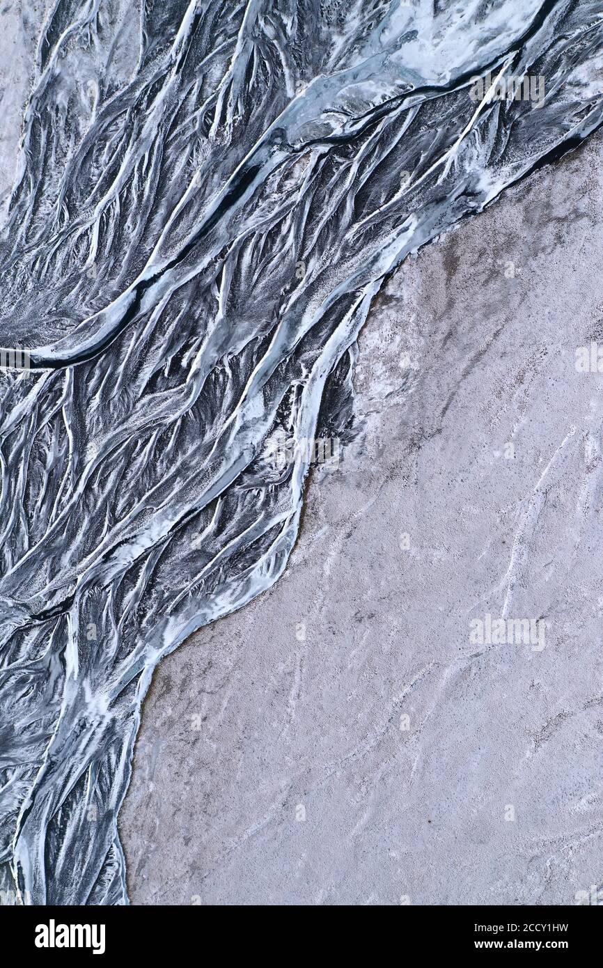 River structures hi-res stock photography and images - Alamy