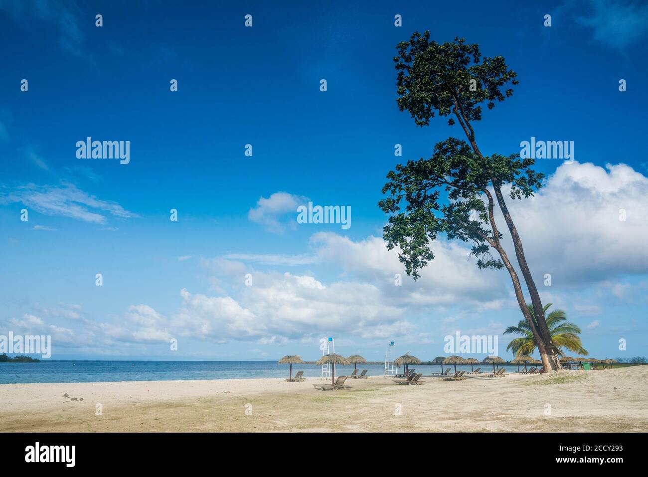 Equatorial guinea beach hi-res stock photography and images - Alamy