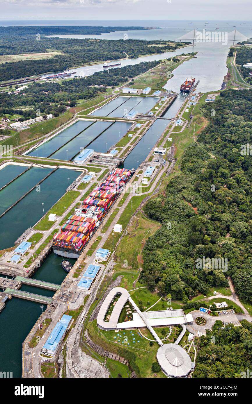 Panama canal hi-res stock photography and images - Alamy