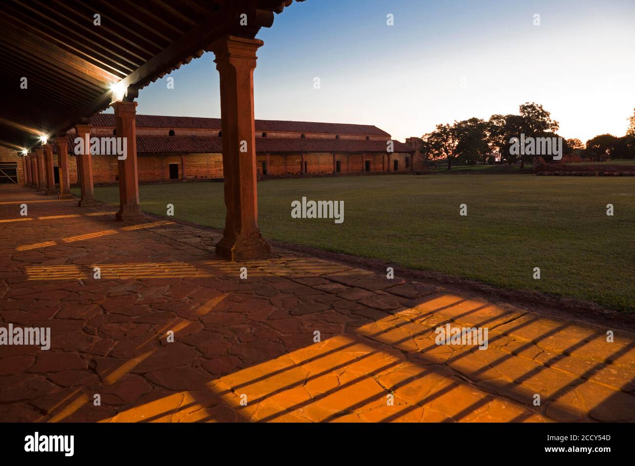 Jesuit Mission San Cosme y San Damian, Paraguay Stock Photo - Alamy