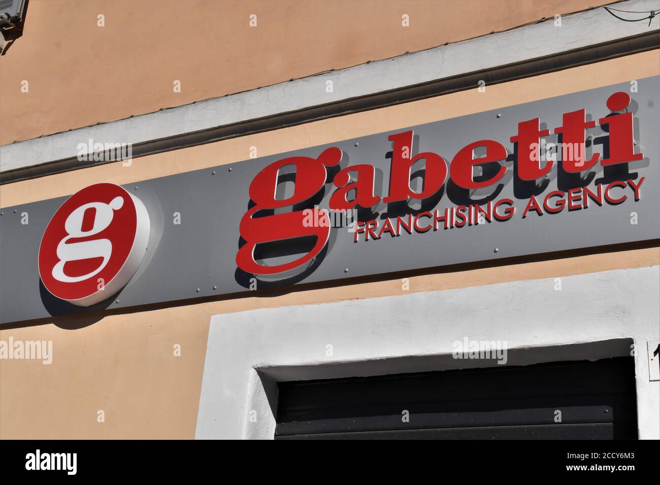 THE SIGNATURE OF GABETTI OFFICE.GABETTI IS ITALIAN LEADER IN THE SALE ...