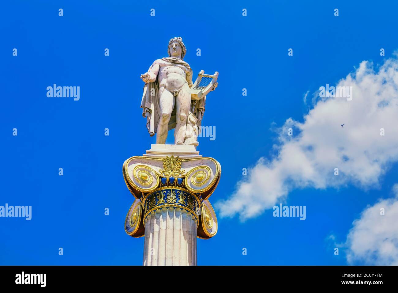 Statue of apollo hi-res stock photography and images - Alamy