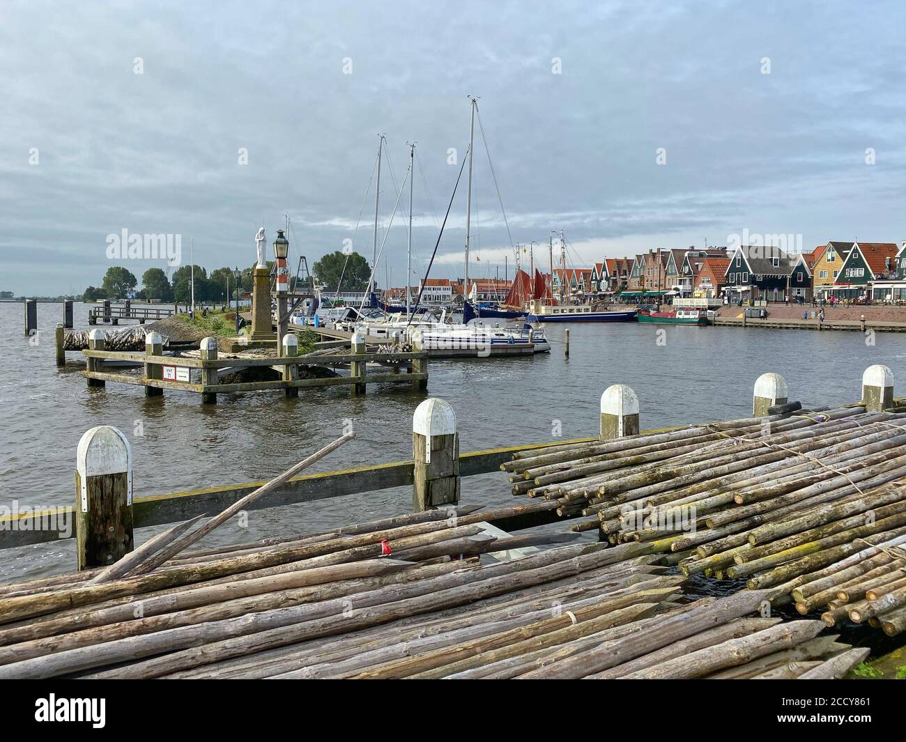 Place volendam hi-res stock photography and images - Alamy