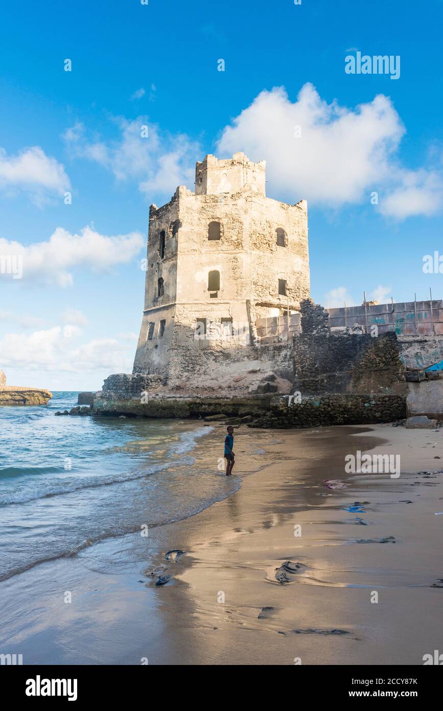 The italian lighthouse in Mogadishu, Somalia Stock Photo - Alamy