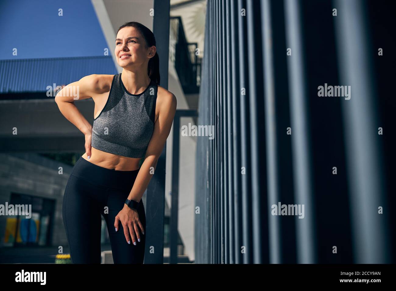 Woman looking upwards hi-res stock photography and images - Alamy