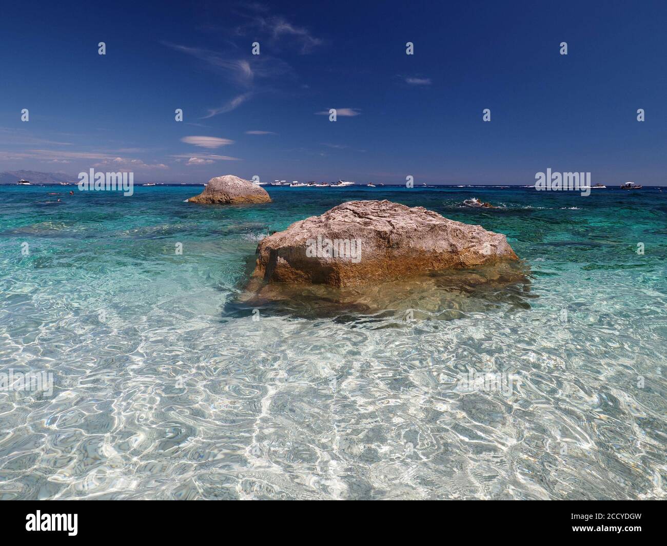 Sardinia gabbiani beach hi-res stock photography and images - Alamy