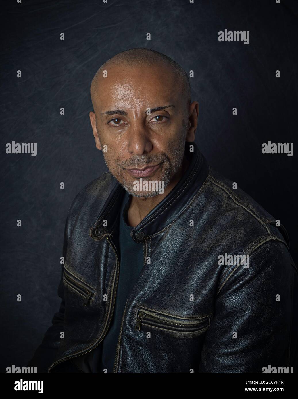 Smiling london gangster hi-res stock photography and images - Alamy
