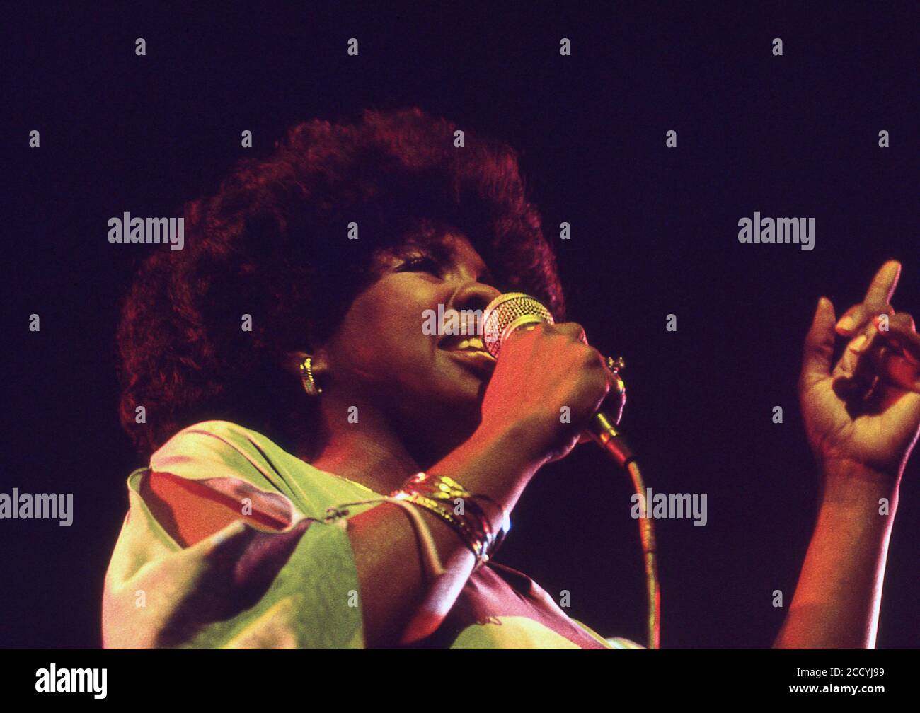 Gladys knight pips hi-res stock photography and images - Alamy