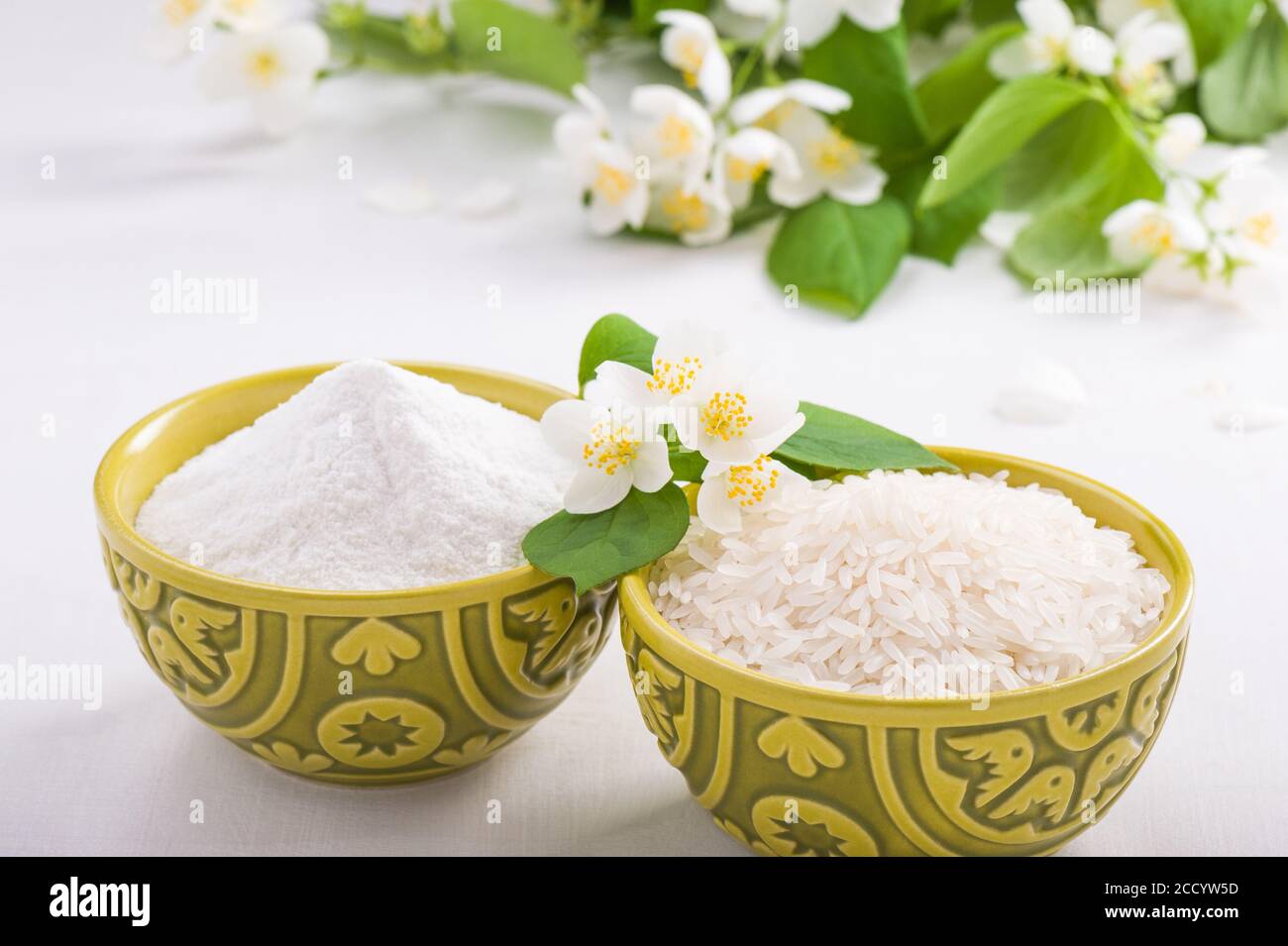 Jasmine flowers dinner hi-res stock photography and images - Alamy