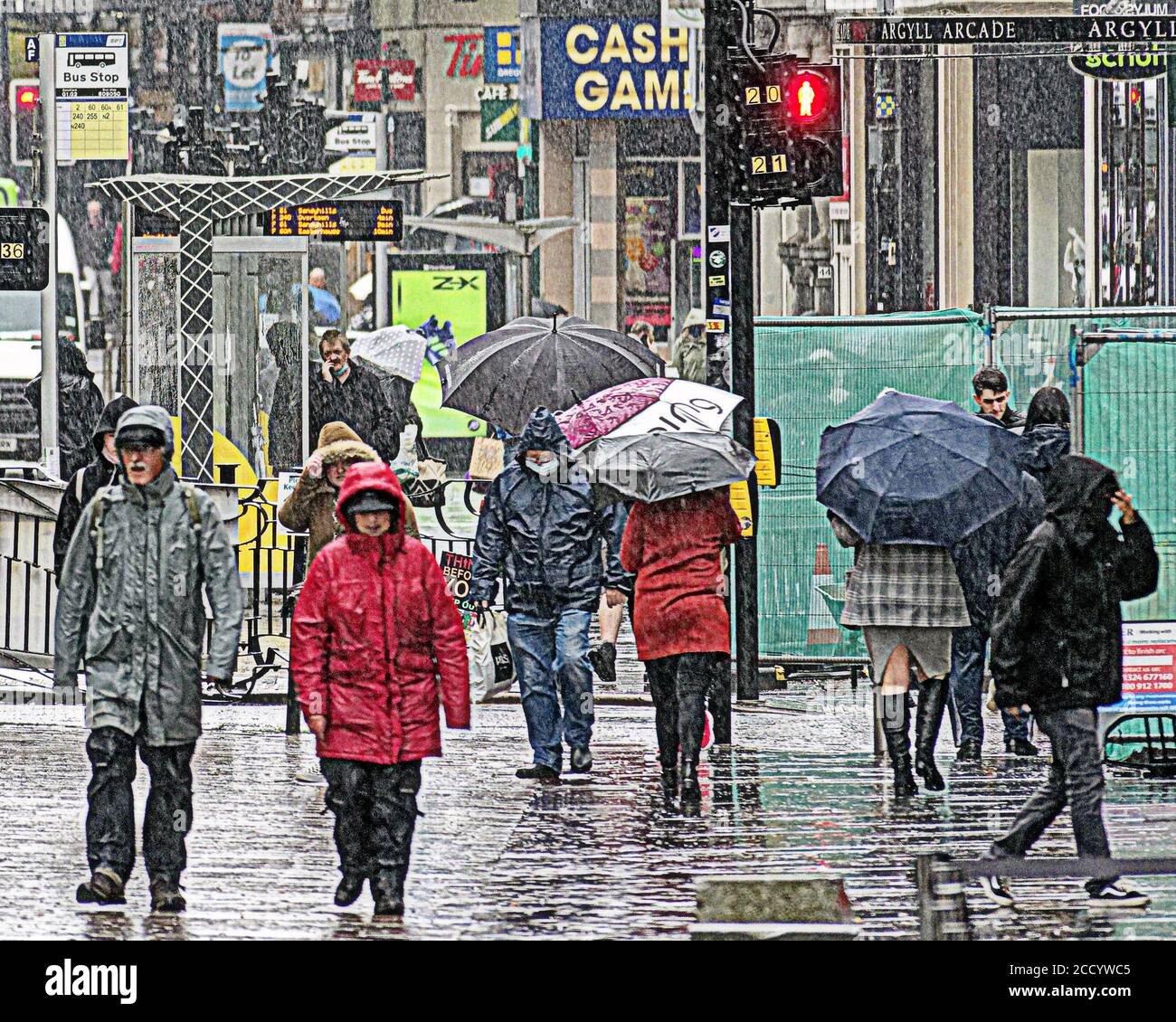 Storm francis umbrella hi-res stock photography and images - Alamy