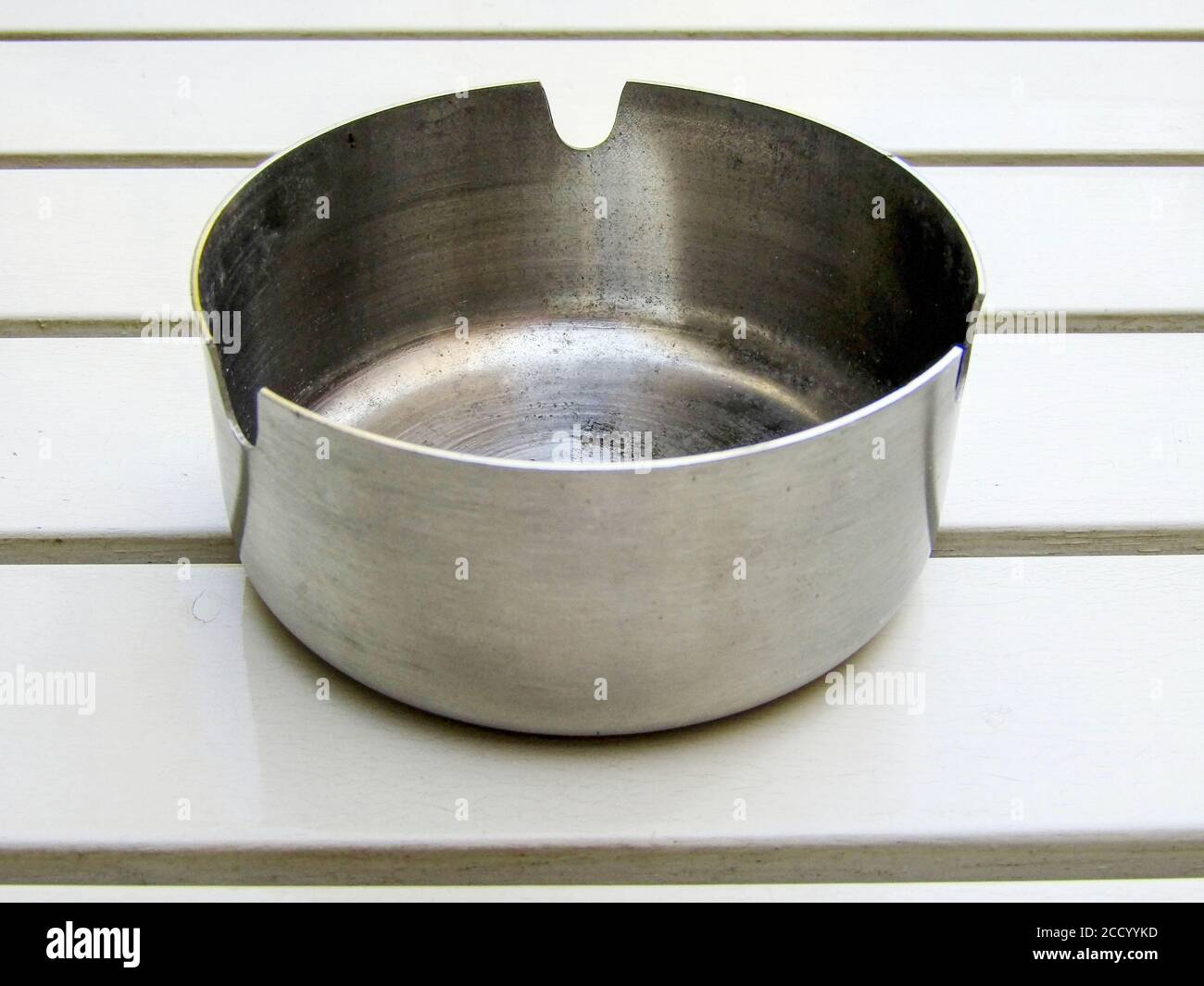 Metal ashtray hi-res stock photography and images - Alamy