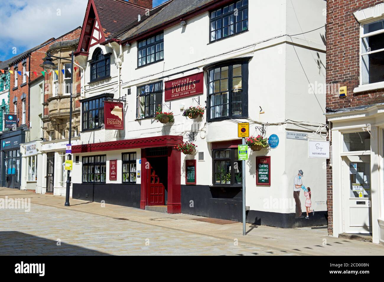 The Beastfair Vaults, a pub in Pontefract, and the tower of St Giles ...