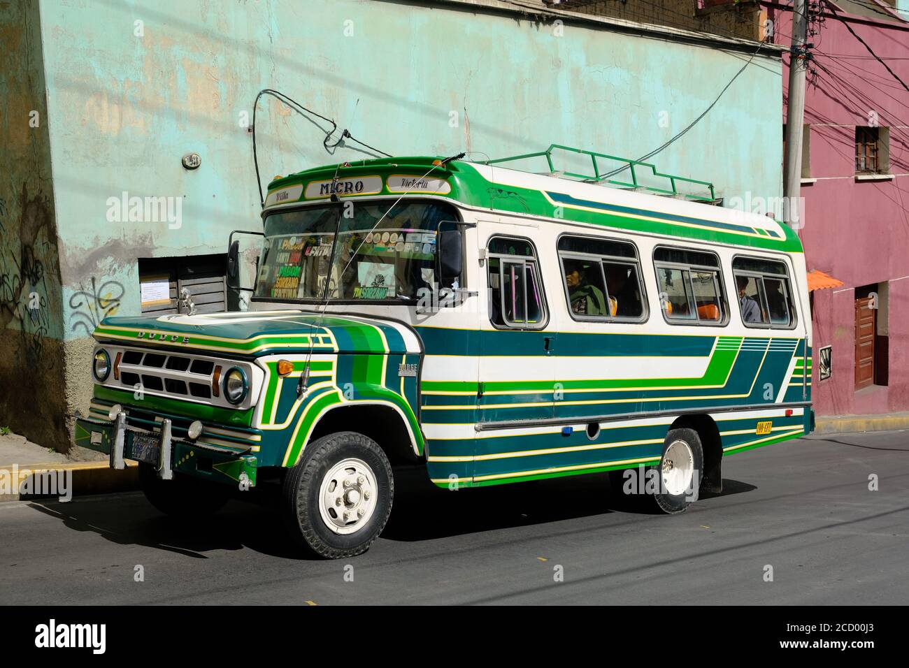 Bolivia La Paz - Colourful public bus Stock Photo - Alamy