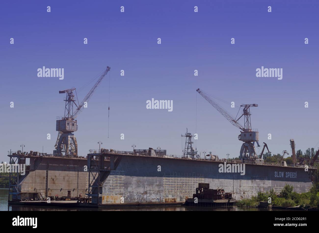 Dry dock inspection hi-res stock photography and images - Alamy