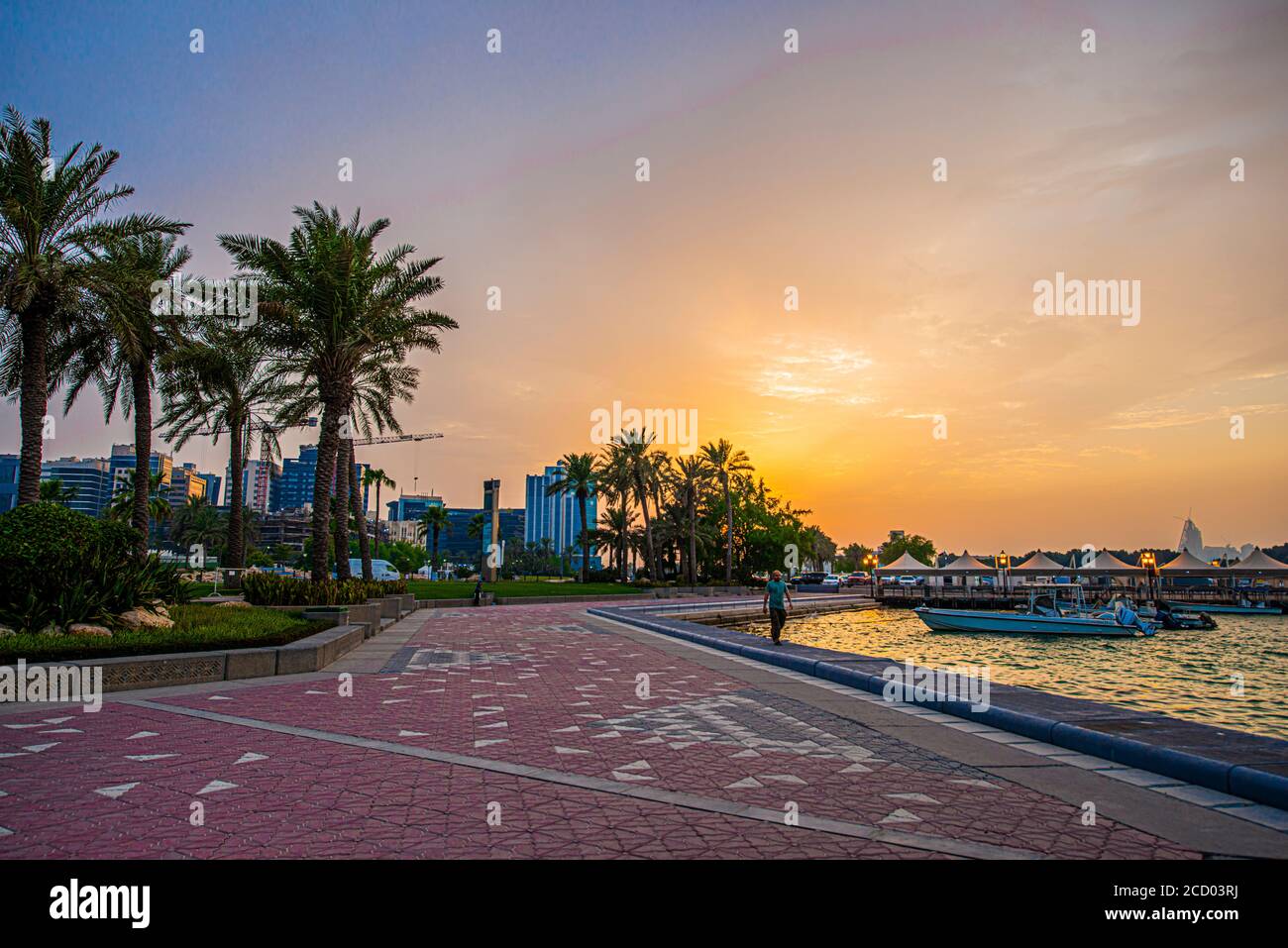 Doha Cornish , Doha Roads , Sunset Stock Photo - Alamy