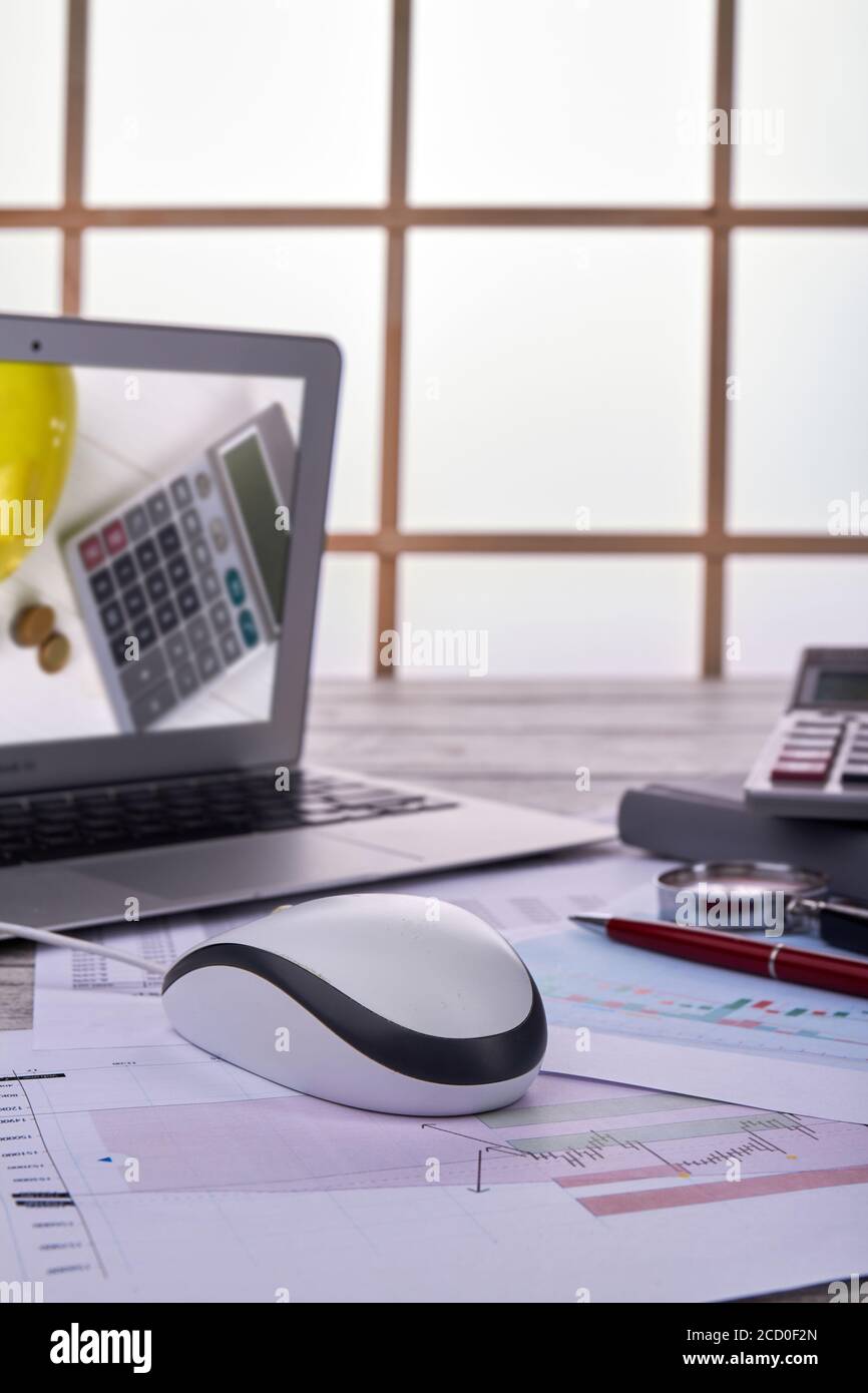 Office workplace table Stock Photo - Alamy
