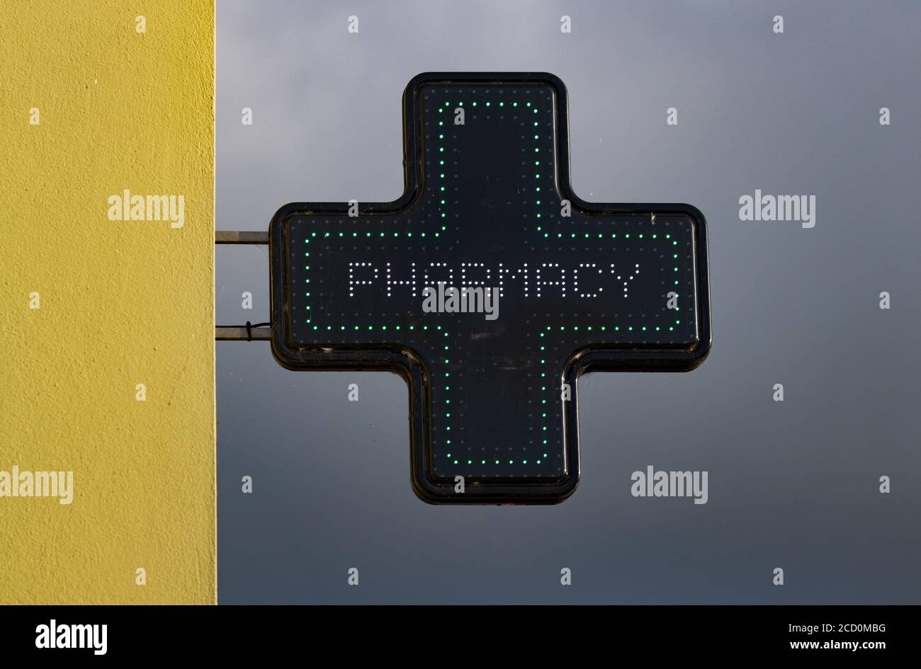 Yellow Pharmacy Sign High Resolution Stock Photography and Images - Alamy