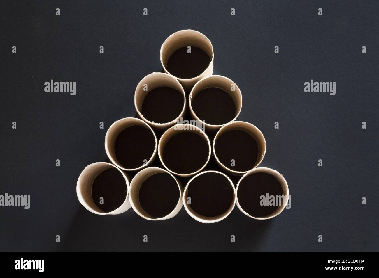 Empty toilet roll hi-res stock photography and images - Alamy