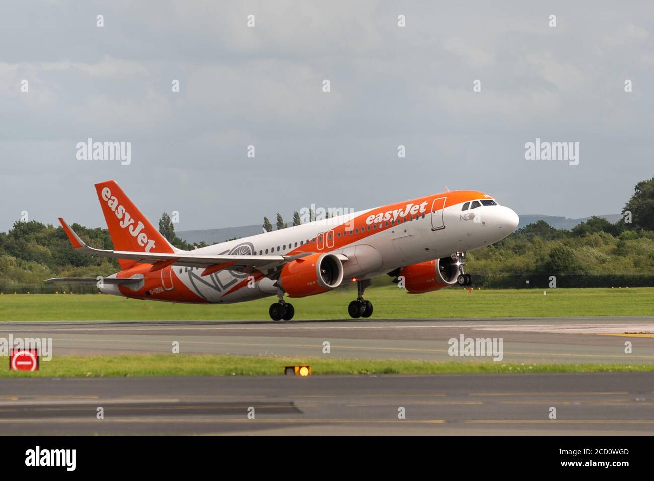 MANCHESTER UK, AUGUST 20 2020: easyJet airlines Airbus A320-251N flight ...