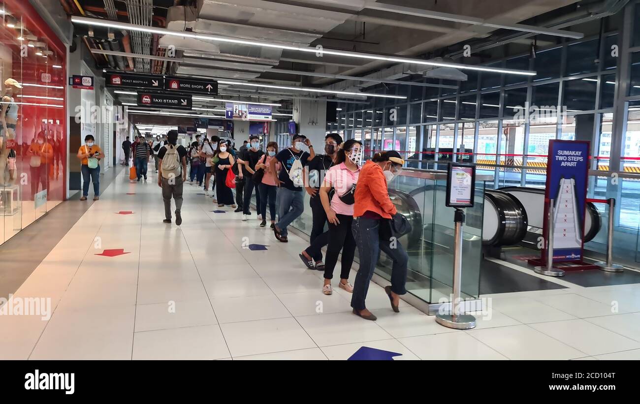 Paranaque integrated terminal exchange hi-res stock photography and ...