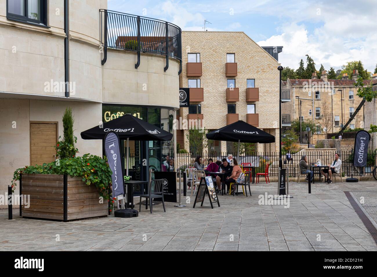 Bath riverside housing hi-res stock photography and images - Alamy