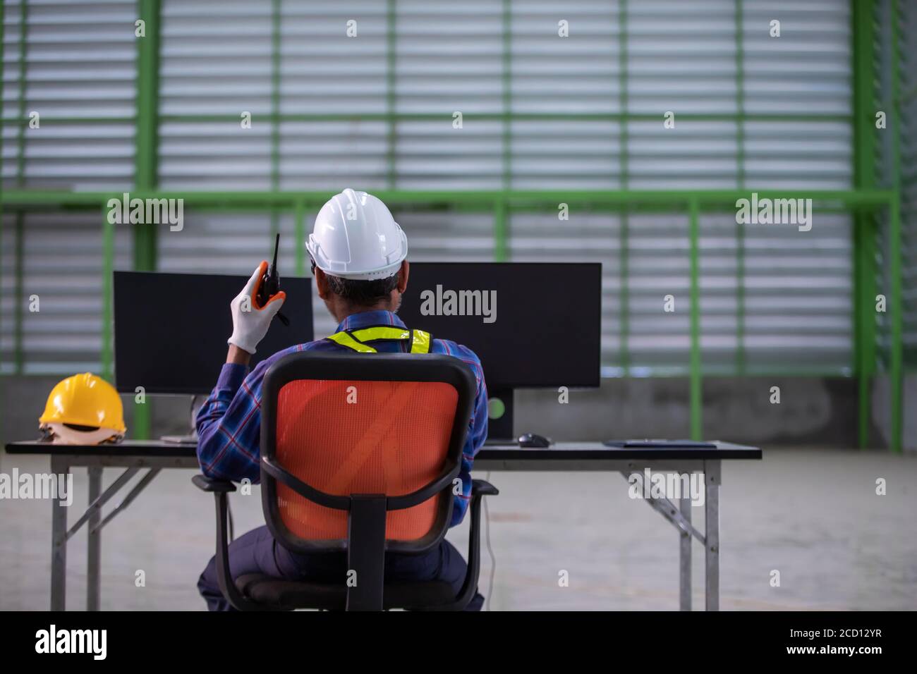 Back view engineer in construction hi-res stock photography and images ...