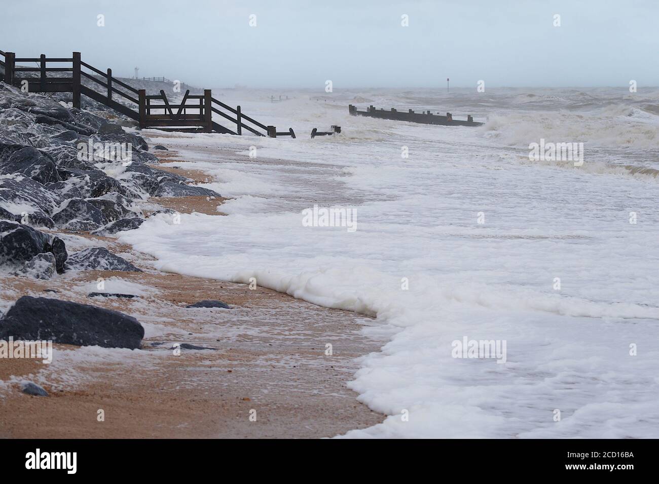 Total whiteout hi-res stock photography and images - Alamy