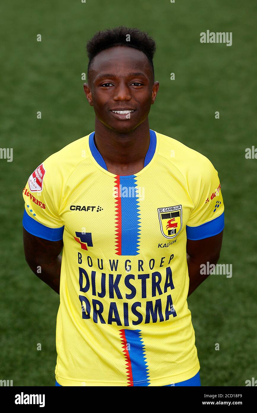 Issa kallon hi-res stock photography and images - Alamy