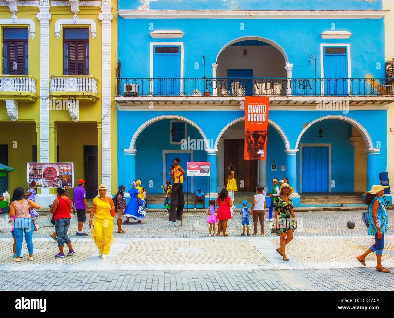 Cuba cuban old historic history town city hi-res stock photography and ...