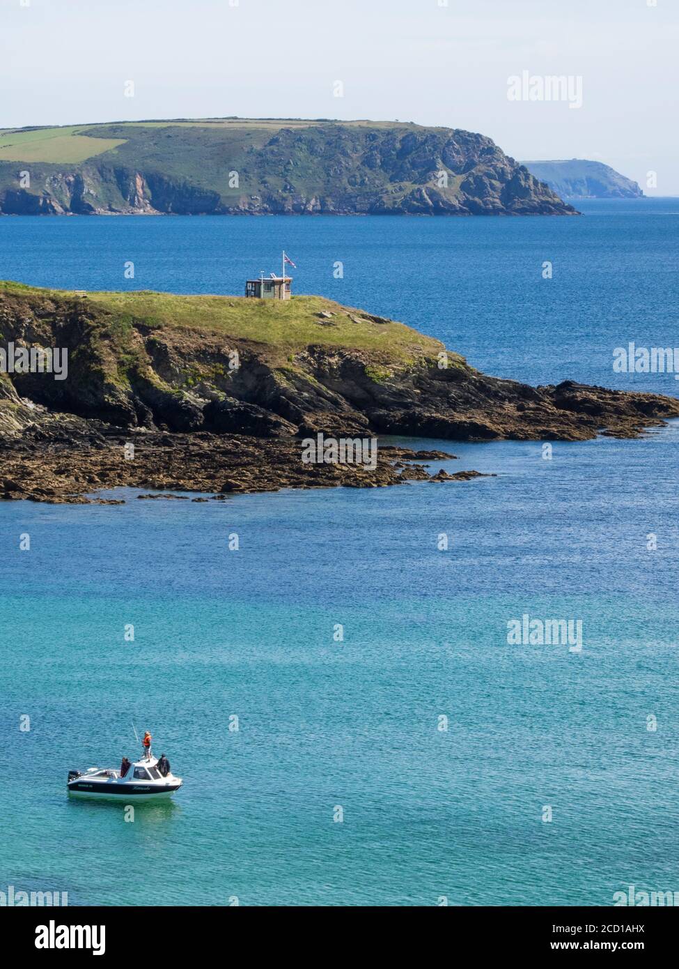 Small boat in the sea of Porthcurnick Beach, Portscatho, The Roseland ...